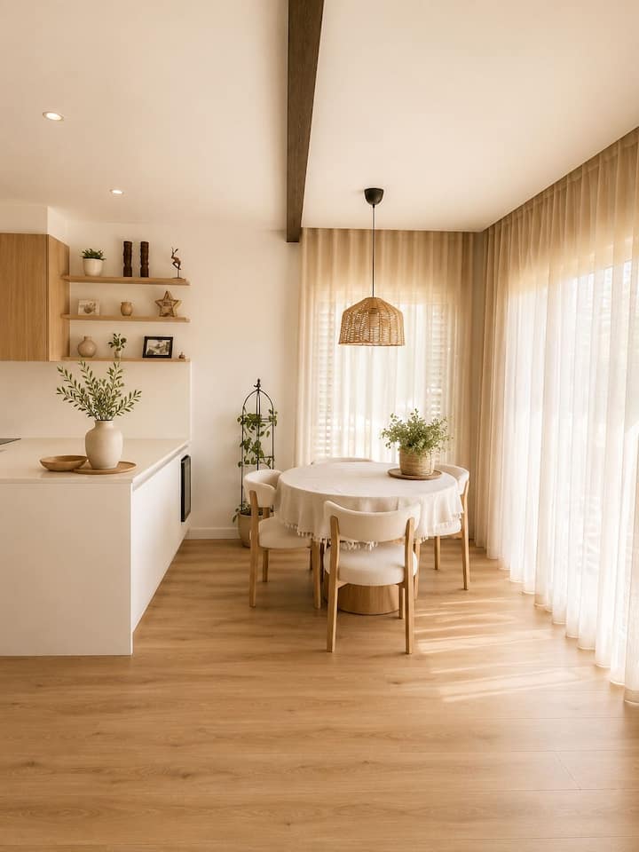 Mediterranean Escape - Castelldefels