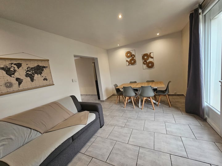 Maison. Proche Château. Jardin. Parking Gratuit. - Carcassonne