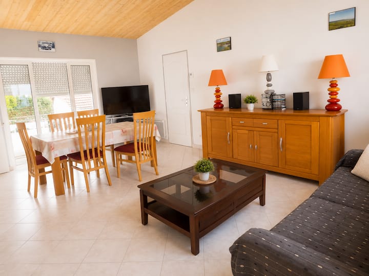 Maison Calme Avec Terrasse à Luçon · 4 Pers - Luçon
