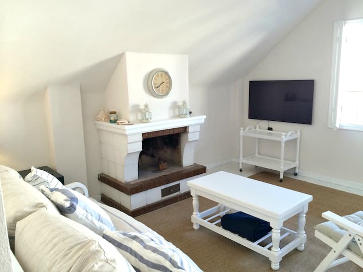 Spacious And Bright Duplex Apartment In Torrevieja - Torrevieja