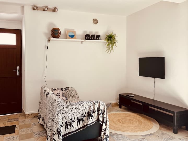 Maisonnette Cosy 2 Pers, Gare Vers Paris à 15 Min - Montigny-le-Bretonneux