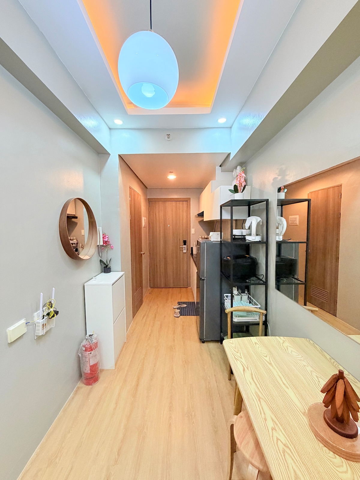 The Hidden Gem Hideaway - Flats for Rent in Parañaque, Metro Manila ...