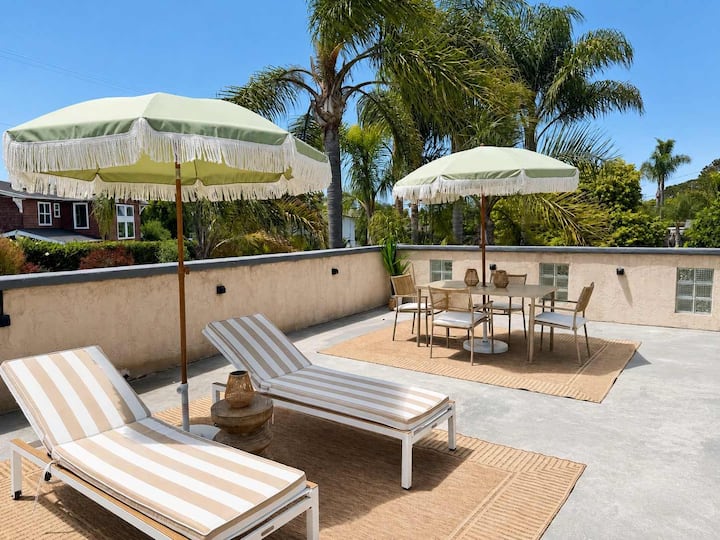 Encinitas Surf Shack W/ Private Rooftop Oasis - Del Mar, CA