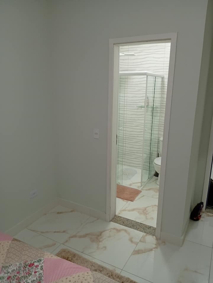 Casa Com Piscina Recém- Construída - Guaratuba