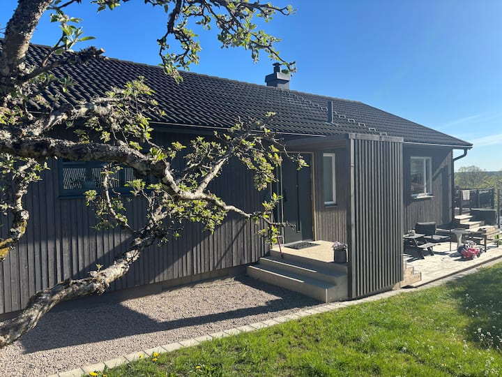 Familjevänlig Villa Centralt I Värnamo - Värnamo