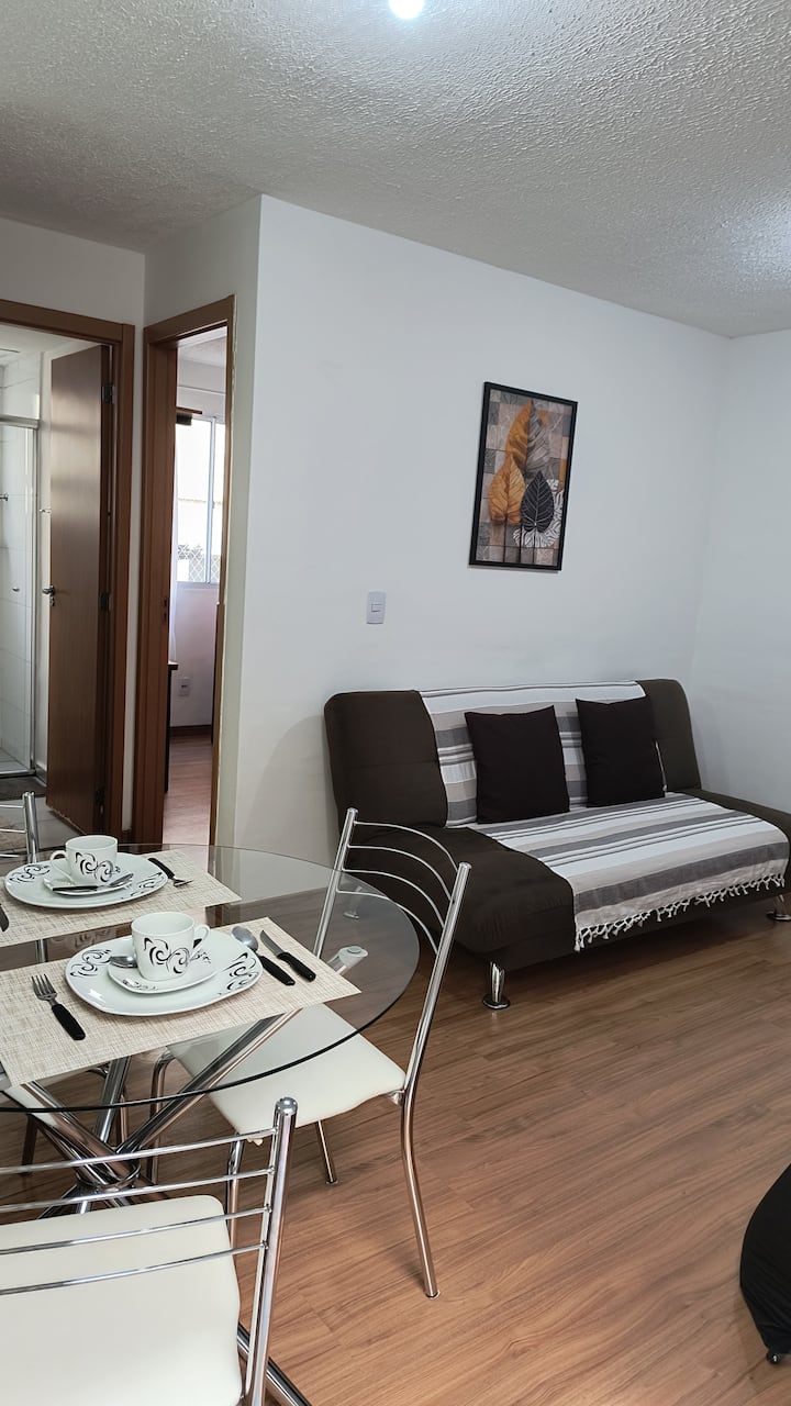 Apartamento Térreo Com Vista Para O Jardim. - Botucatu