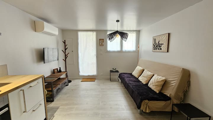 Logement Rénové Proche Centre Climatisé - Gare TGV - Avignon