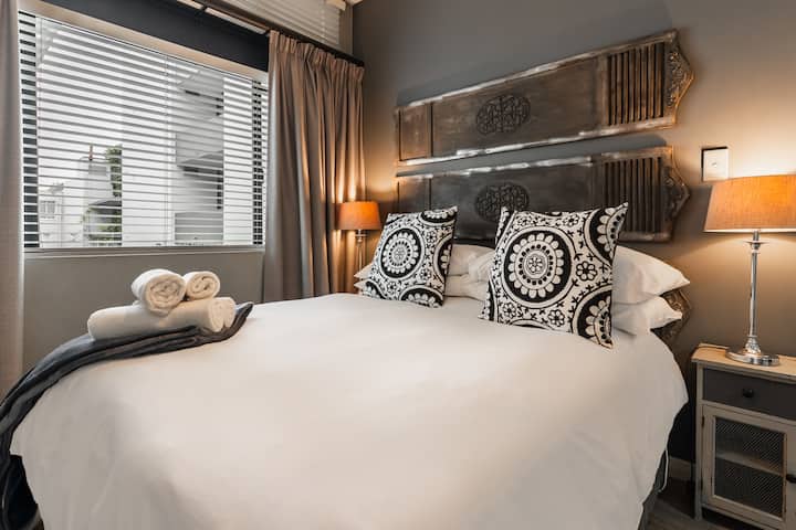 Avemore Eikehoff Twenty Six Central Stellenbosch - Stellenbosch