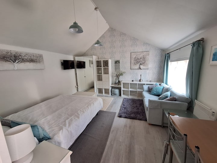 Peaceful, Relaxing Glitter Tree Stay. - Brockenhurst