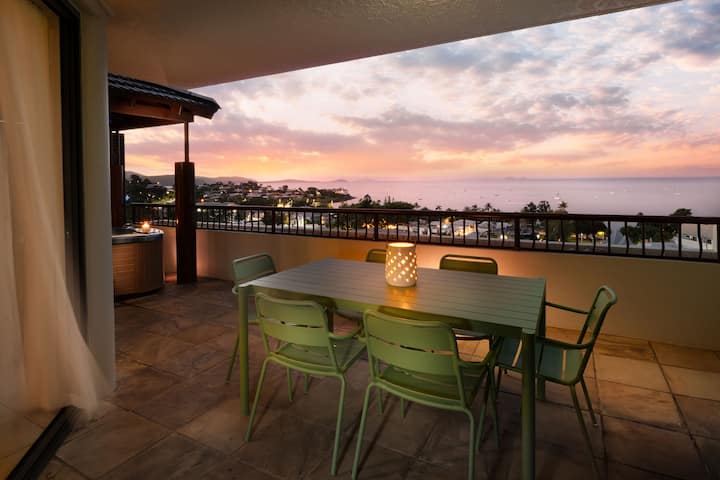 2 Bedroom Ocean View Jacuzzi Apt Stay 3+ & Save - Airlie Beach