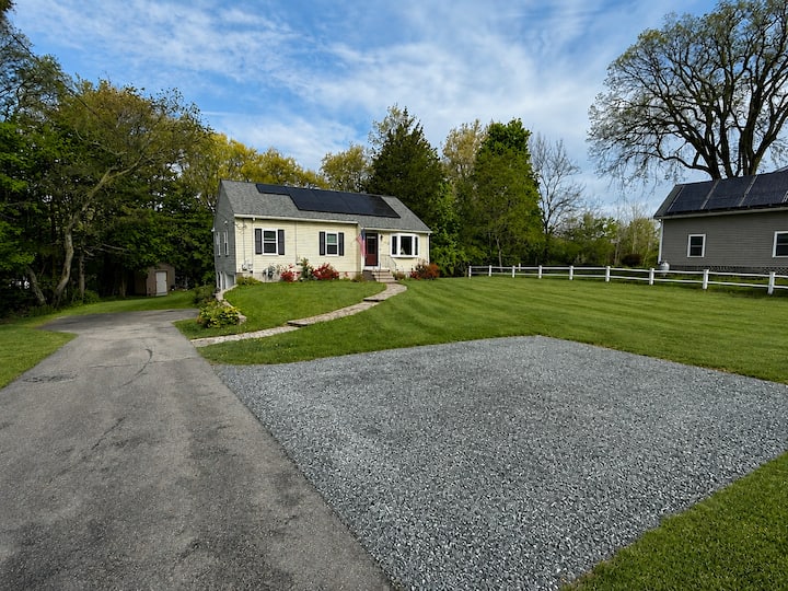Cozy & Clean Home Near World Cup Boston Stadium! - Bellingham, MA