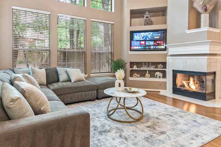House 3bed | Free Parkng | Jacuzzi | Nice Backyard - The Woodlands, TX