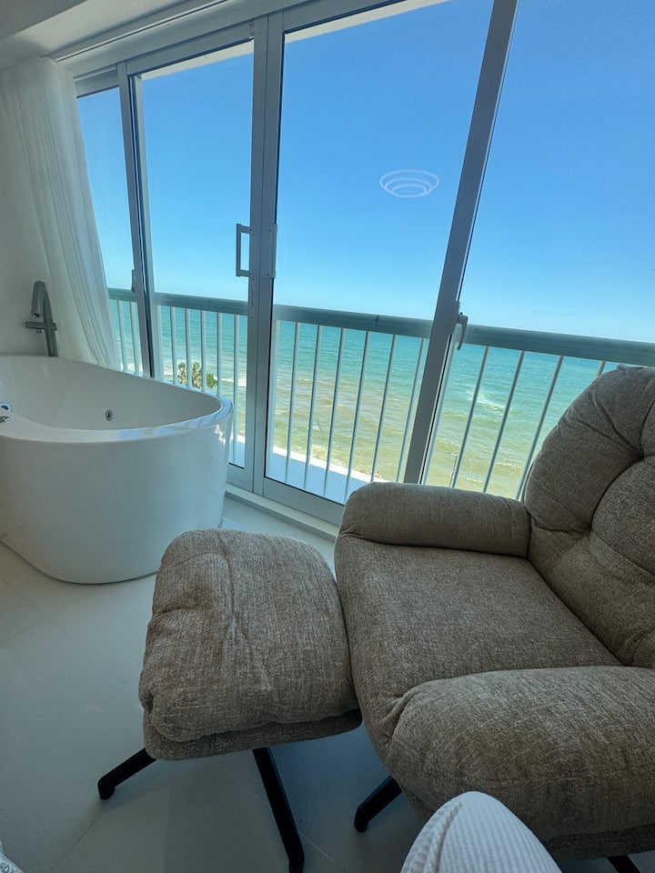 Confort & Jacuzzi By The Sea Apt - Santo Domingo