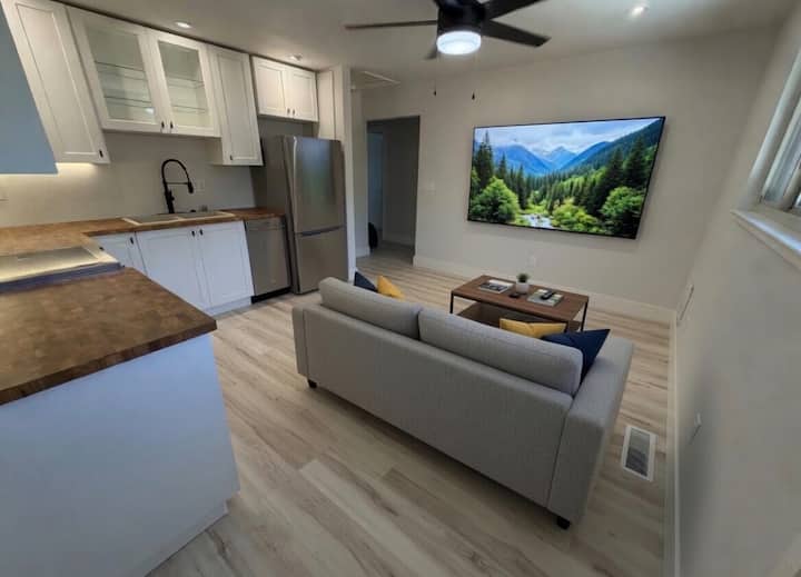 Beautiful 2+1 Apartment On 10 Acre Equestrian Farm - Granite Bay, CA