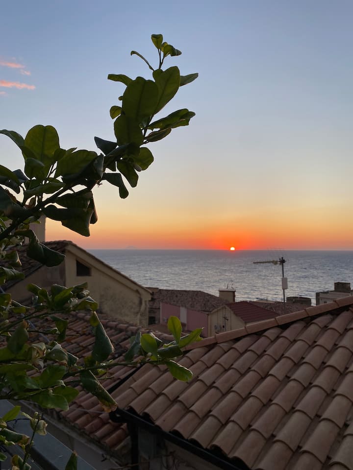 Casa Pia – Hidden Gem With Private Roof Terrace - Pizzo
