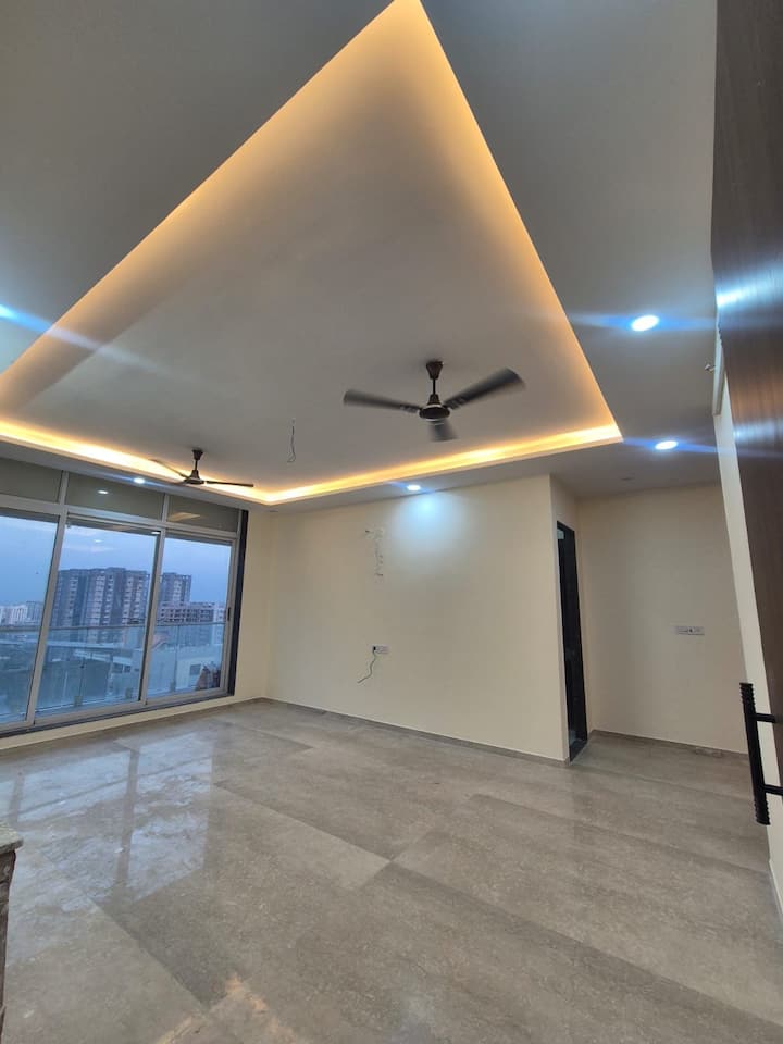3 Bhk Available For Rent - Surat