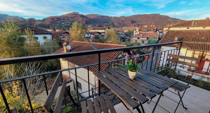 Amplio Apartamento Con Vistas Al Valle En Elizondo - Baztan
