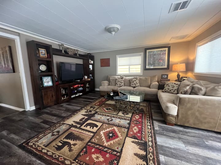 Cozy Pet Friendly Home In Mtn Town-lic# 2022-02 - Idaho Springs, CO