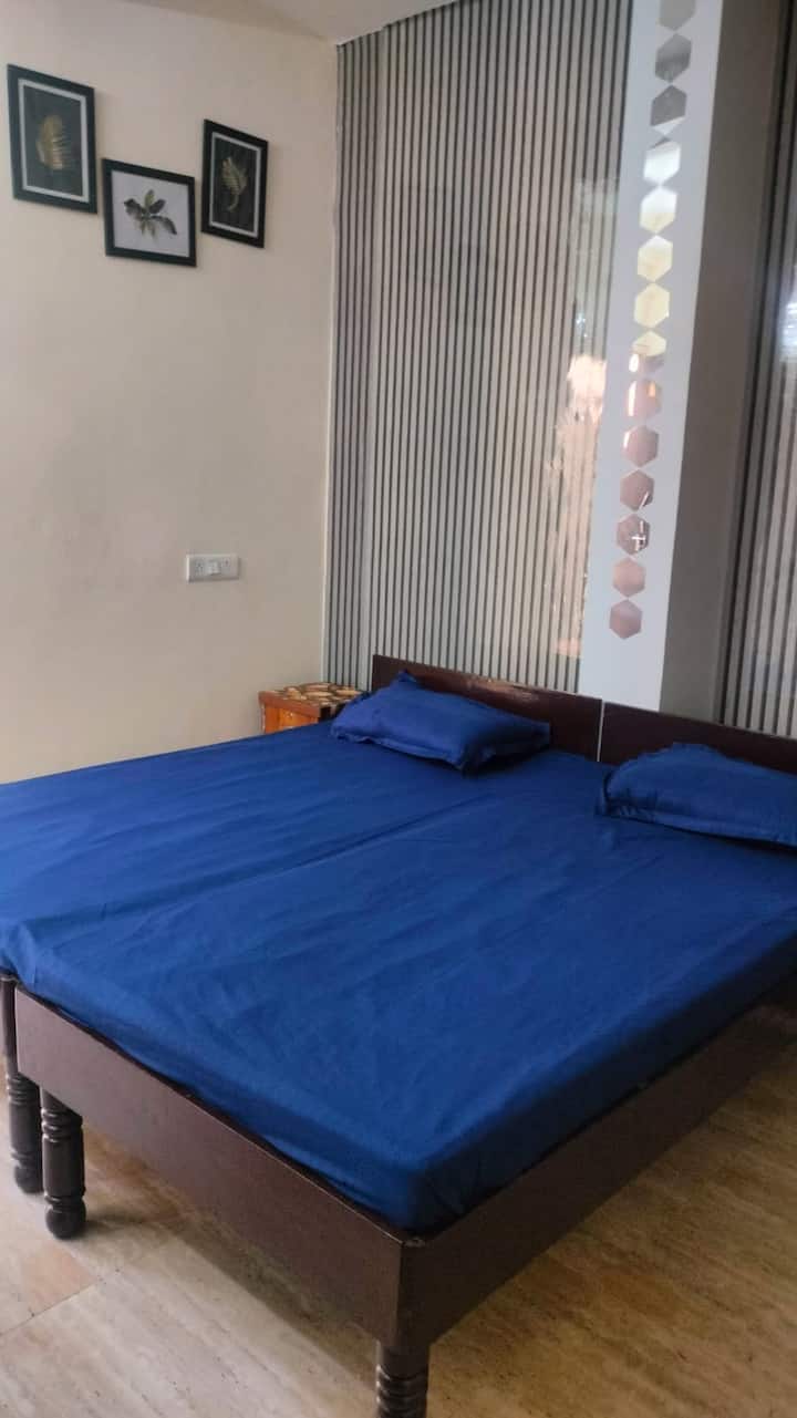Budgetstay Serviced Studio Apt Good Connectivity - New Delhi