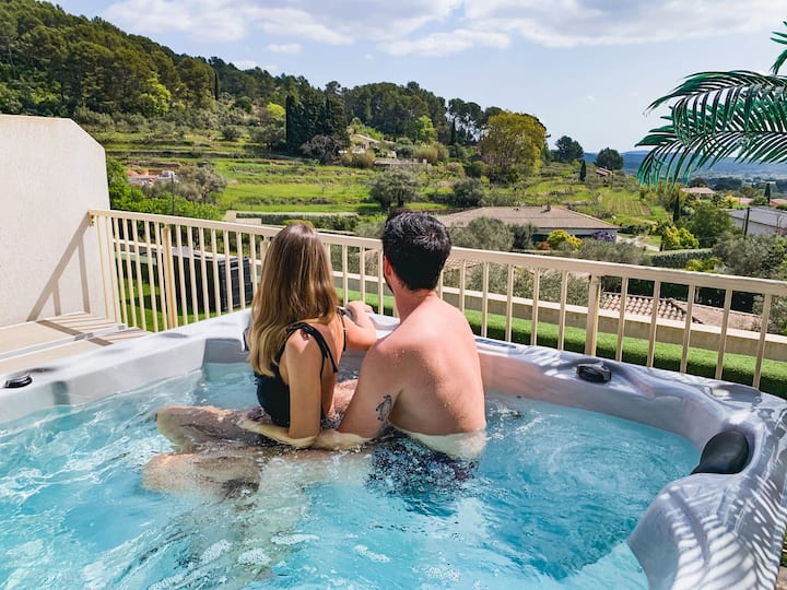 Lodge Indépendant Avec Jacuzzi. - Cuers
