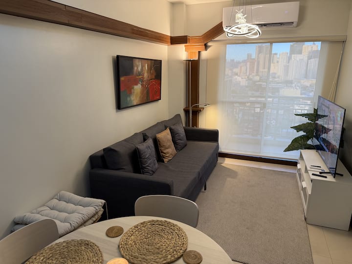 Cozy Condo With Sunrise View Near Moa And Airport - Manila