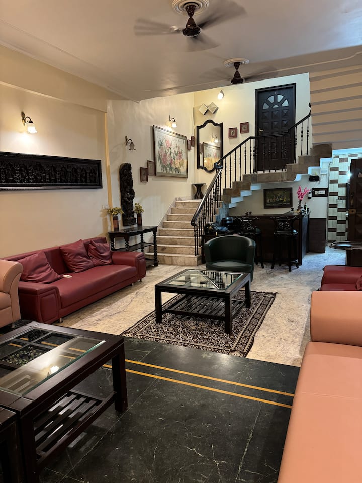 The Regalis Villa - Lucknow