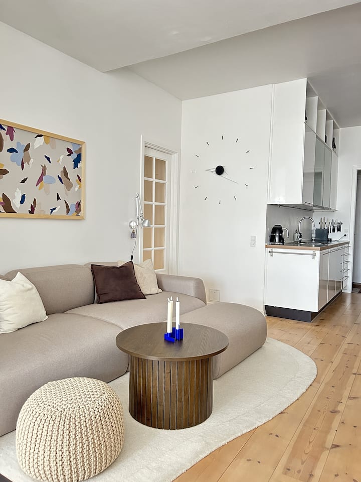 Charming Valby Apartment With Terrace - Kopenhagen