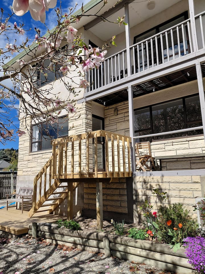 Private Flat In Bridge Hill - Alexandra
