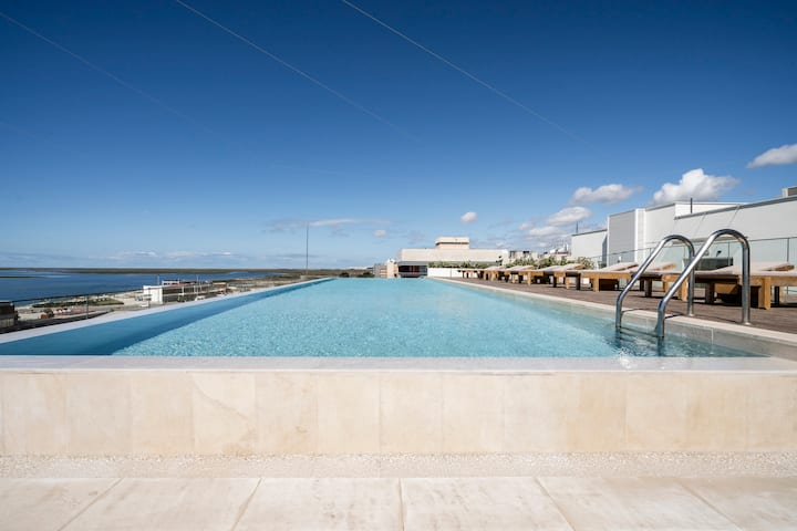 *Private Jacuzzi* Seaview Heated Pools 3 Bedrooms - Faro