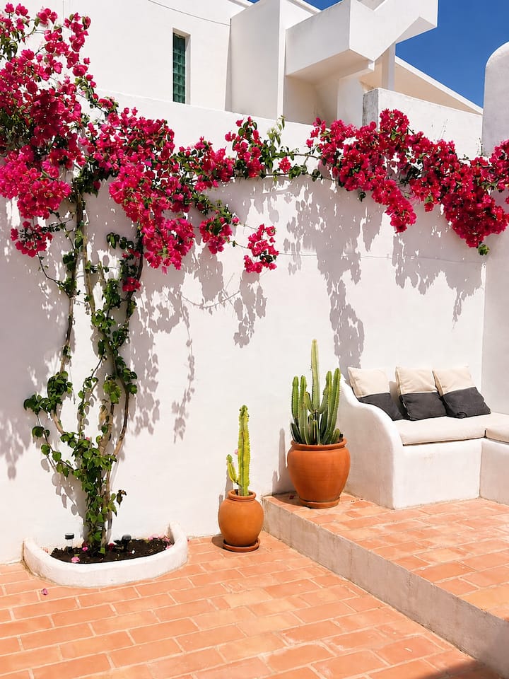 Casa Ana • Charming 2br Apartment In Central Olhão - Faro