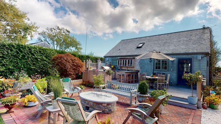 Quaint Guest House. 6br Walk To Town. Pet Friendly - Nantucket, MA