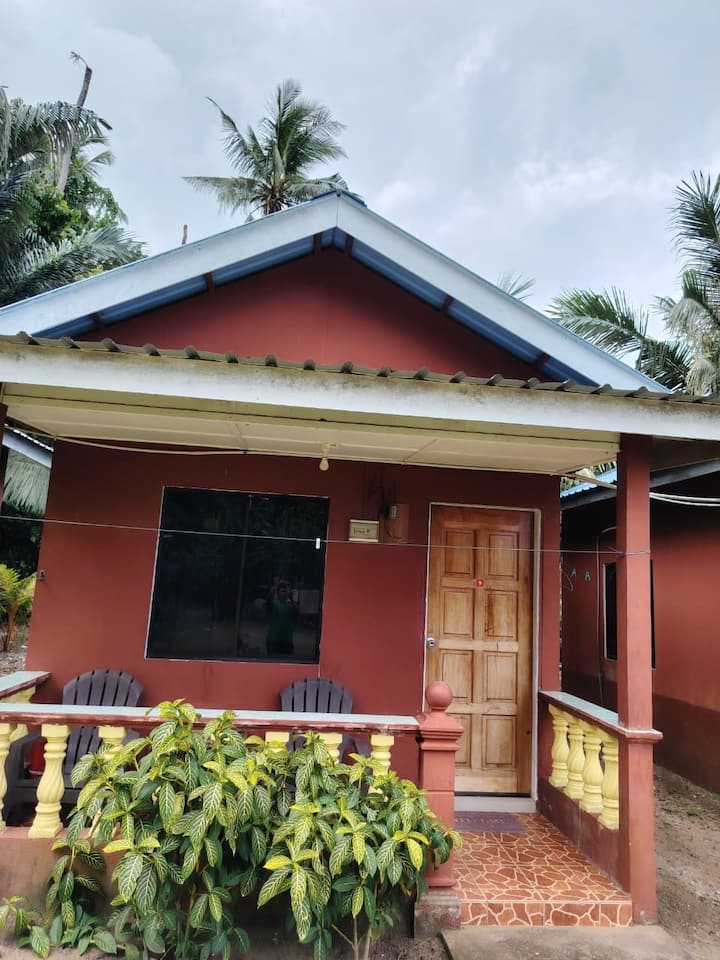 Nordin Chalet • Beachside 2 Pax Twin Bed Stay - Tioman Island
