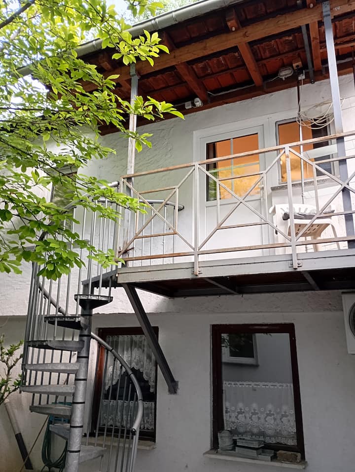 Appartement Ruhig Und Zentral Im Innenhof - Mainz