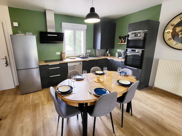 Maison Lumineuse Avec Jardin, Proche Puy-en-velay - Le Puy-en-Velay