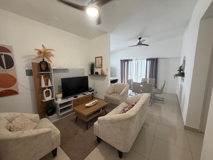 Sweet Home | Apto Moderno En Managua + Ac - Managua