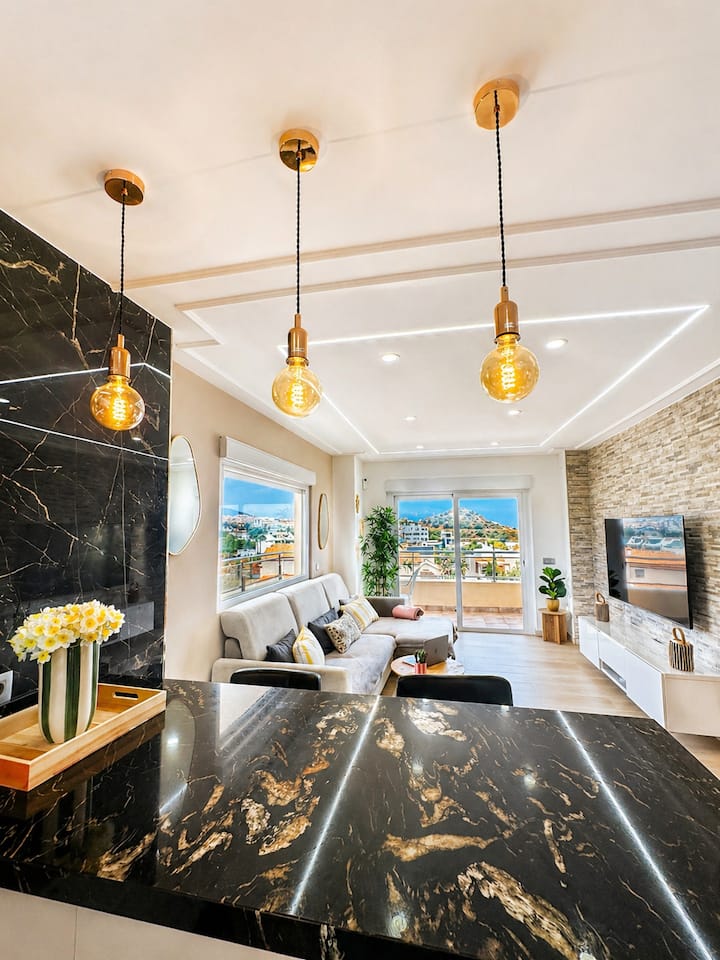 Magnifique Appart Avec Vue Sur Mer Et Le Golf - Benalmádena