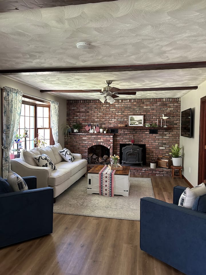 Cedar Cottage - Fall River, MA