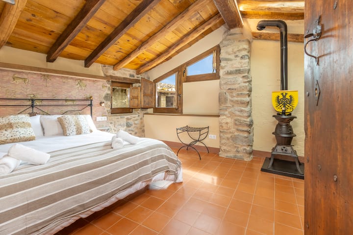 Refugio Medieval Besalú | Wifi | 2 Hab | 2 Baños - Banyoles