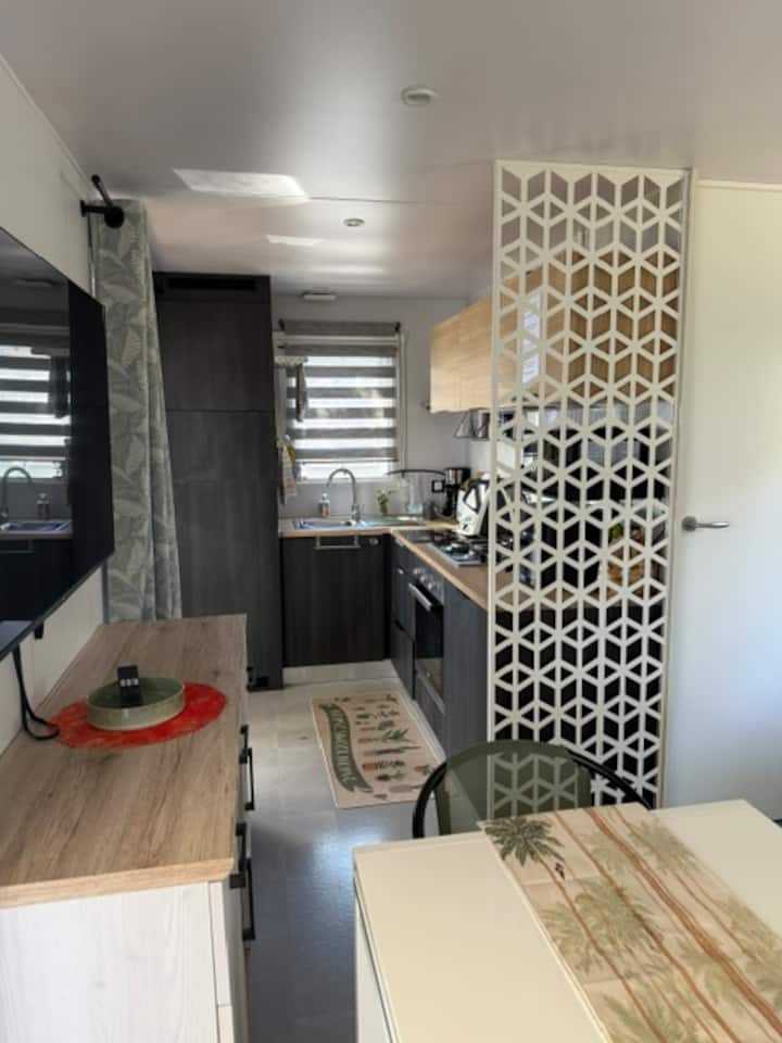 Vue Mer Imprenable Et Ambiance Cocooning - Fréjus