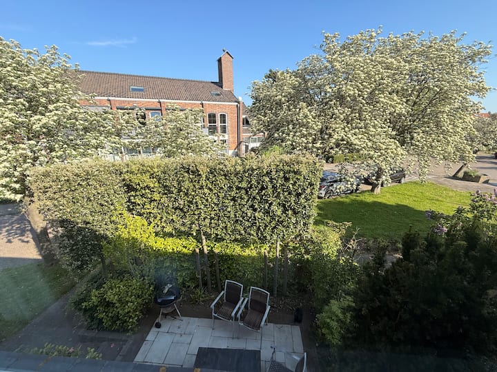 Charming Family Home In Midden Delfland - Delft