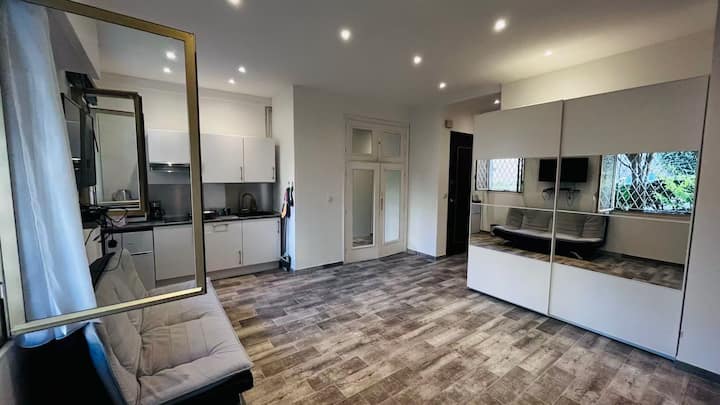 Seaside Studio In Mont Boron Walkable To Old Port - Nice