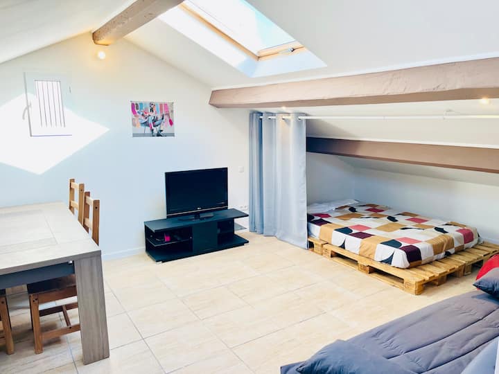 Charmant Appartement Atypique - Béziers