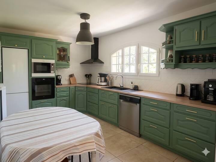 Belle Maison Familiale à 15min D’aix En Provence - Éguilles