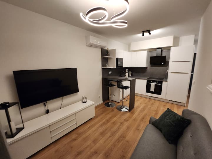 Bnb The Mickiewicz Marina Suite - Bratislava