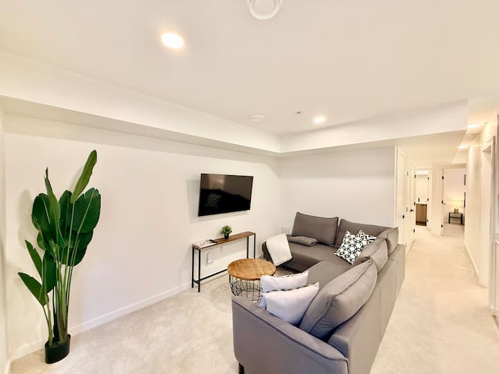 Cozy Private Suite - Langley