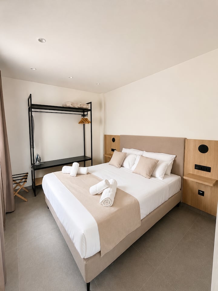 ÁTico Exclusivo Con Terraza Y Vistas · Omo Stays - La Marina