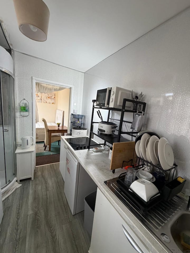 Modern 1 Bed Apartment In Warwick - Warwick