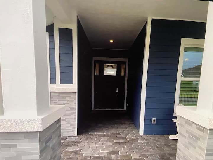 Large Master Bdroom - Belton, MO