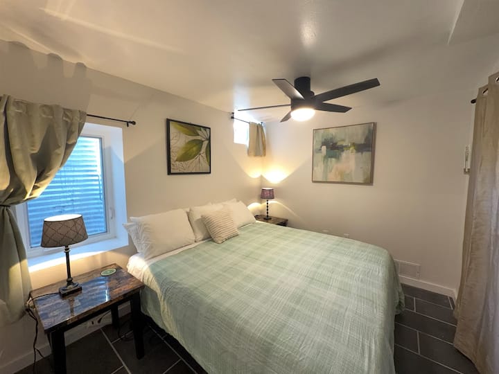 Private Garden Apartment Across From Como Lake - Saint Paul, MN