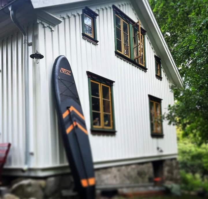 Manfreds Hus Lugnt Och Havsnära - Henan